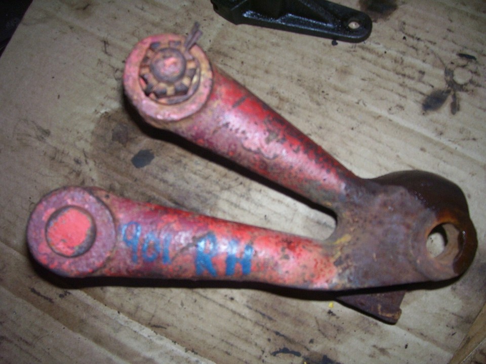 VINTAGE FORD 901 POWERMASTER LP GAS TRACTOR -3 POINT LOWER ANCHOR-RH ...