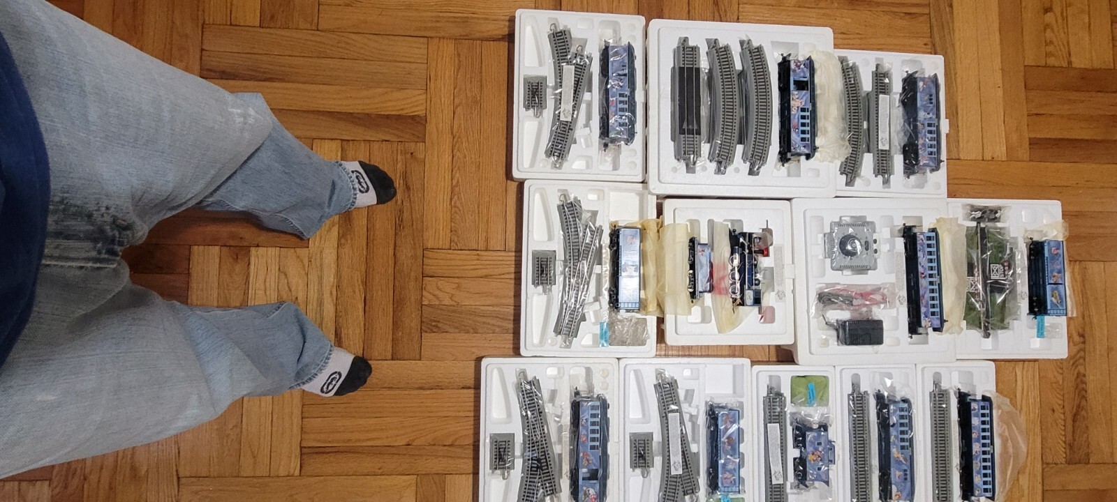 hawthorne village magic of disney express train set ( 12 pieces ) | eBay