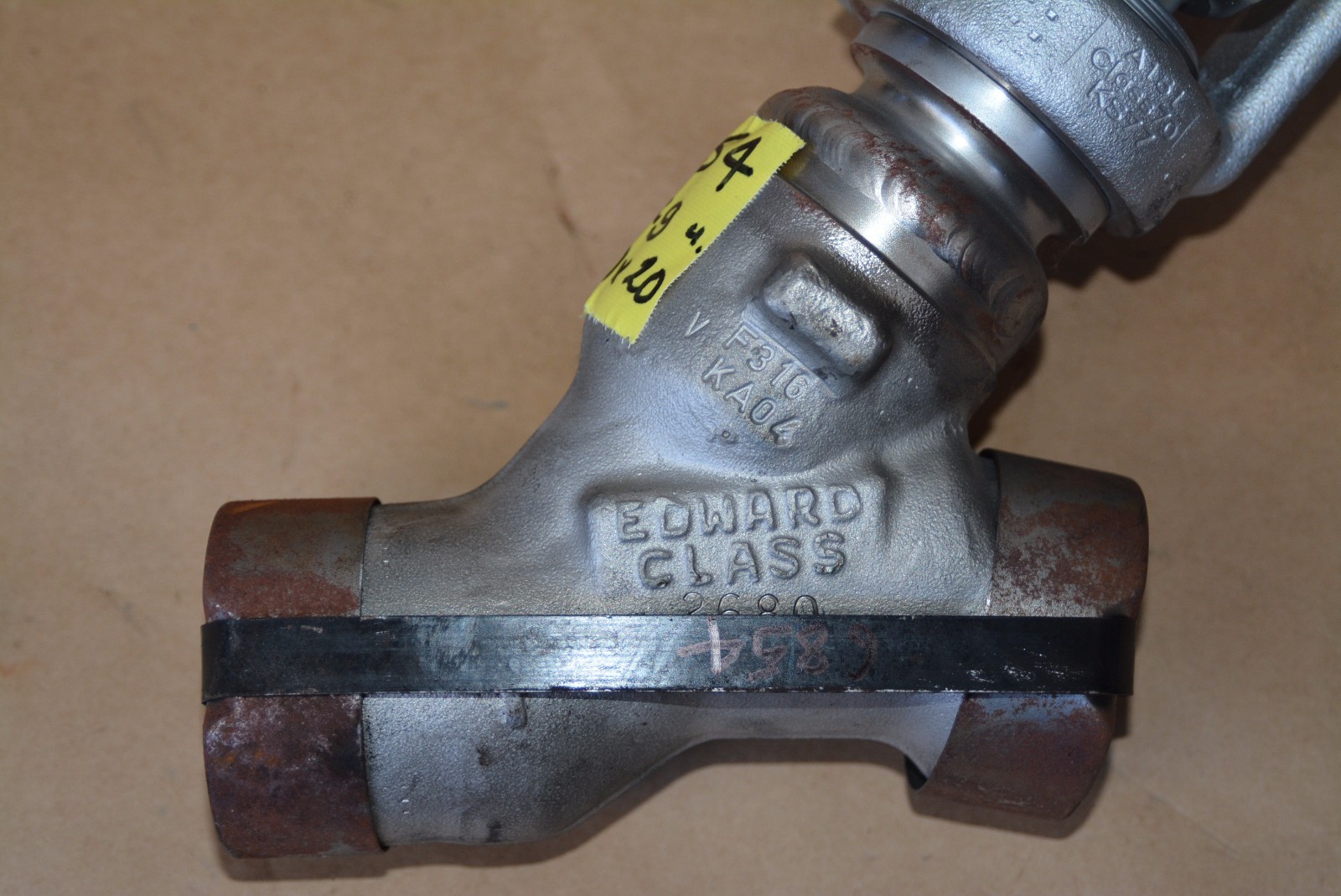 Edward Flowserve 66128 F316 25mm 1860 PSI SCH 80 angle seat forged stop ...