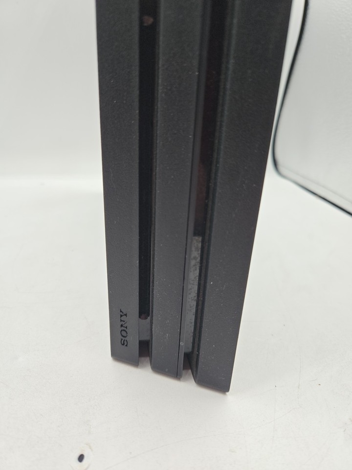 Sony PlayStation 4 ps4 Pro 1TB CUH-7215B Console TESTED Works 7 Games 2 ...