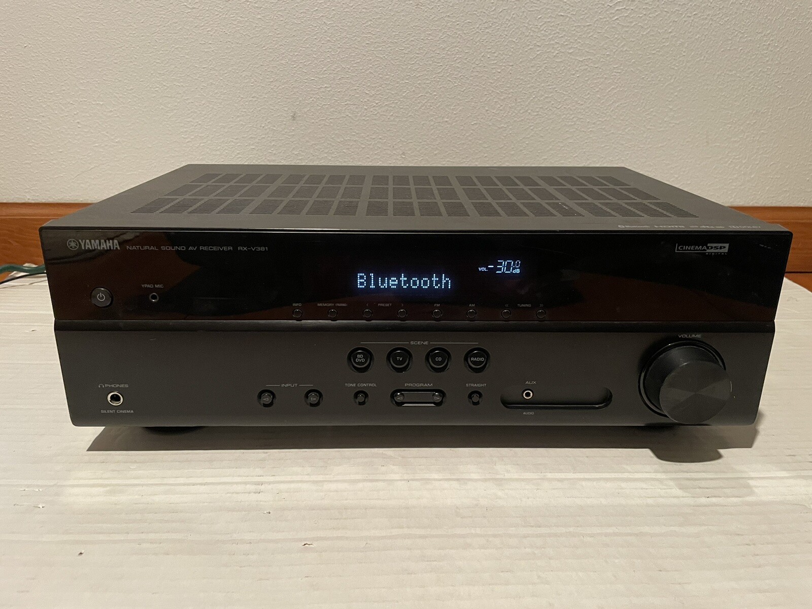 Yamaha RX-V381 5.1 Channel 4K Ultra HD AV Bluetooth Home Theater Stereo ...