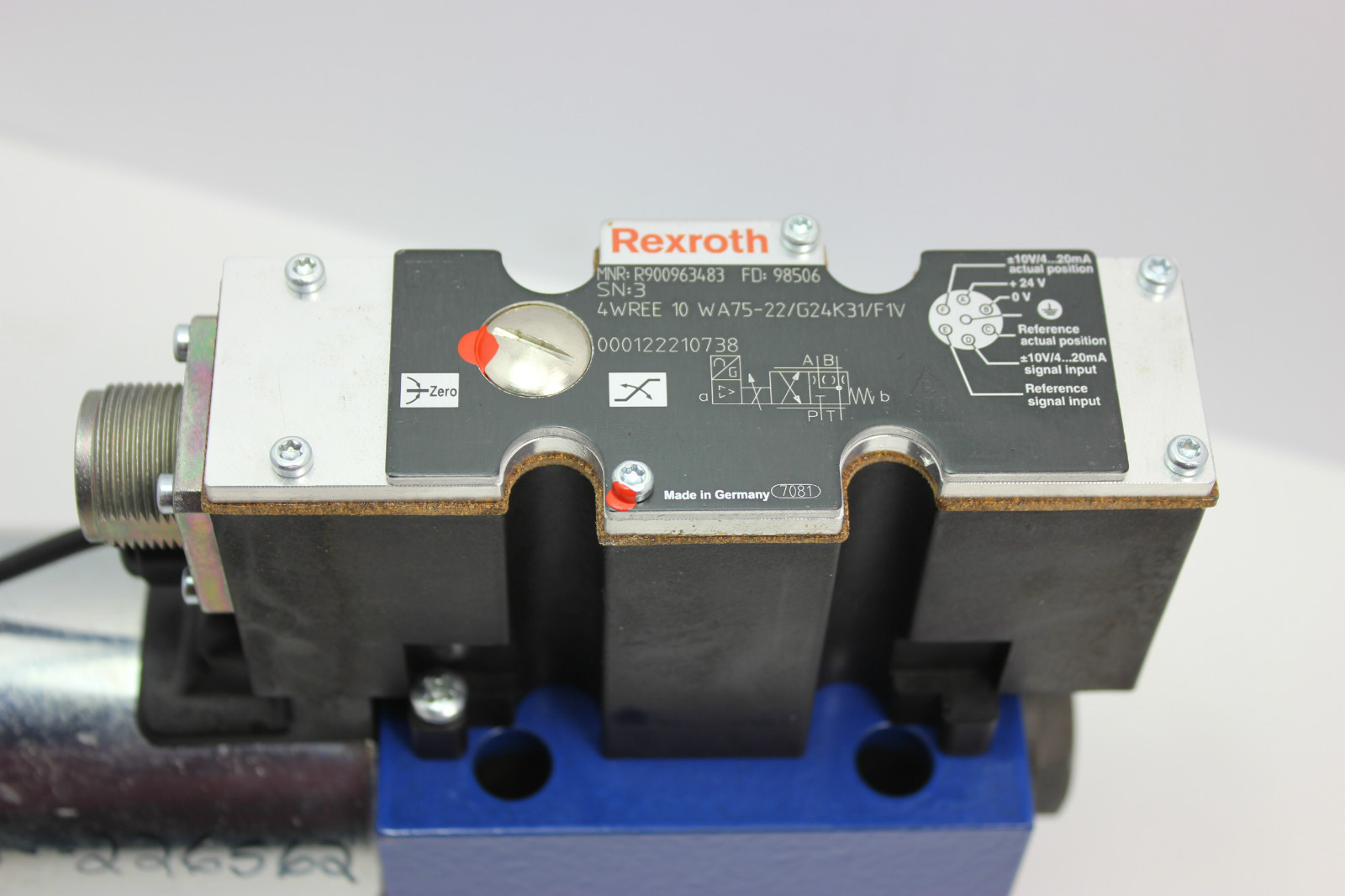Rexroth Proportional Valve 4WREE 10 WA75-22/G24K31/F1V *NEW* | eBay