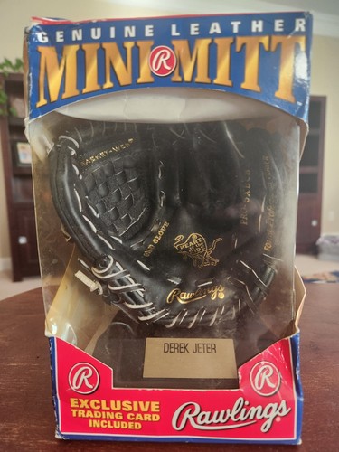 Rawlings Mini Mitt Derek Jeter "The Mark Of A Pro" MLB Baseball | eBay
