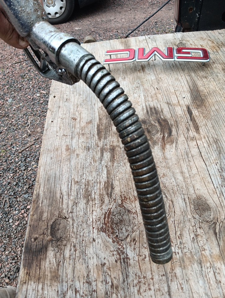 Vintage Wayne Gas Diesel Fuel? Nozzle With Floppy Flex Hose 29639 | eBay