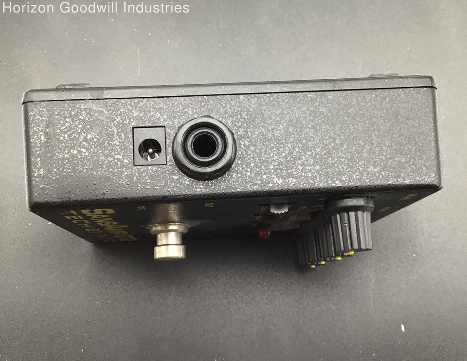 Tech 21 NYC SansAmp GT2 Preamp Stomp Box For Bass Guitar (Untested) | eBay