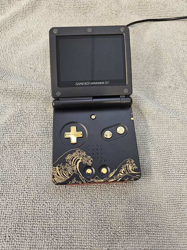 GBA SP - Hispeedido IPS Screen- USB-C Mod - Black Great Wave Shell ...