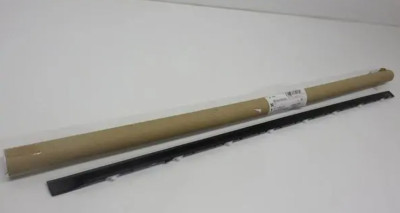 NEW MERCEDES-BENZ E W212 FRONT RIGHT DOOR BOTTOM STRIP A2126904862 ...