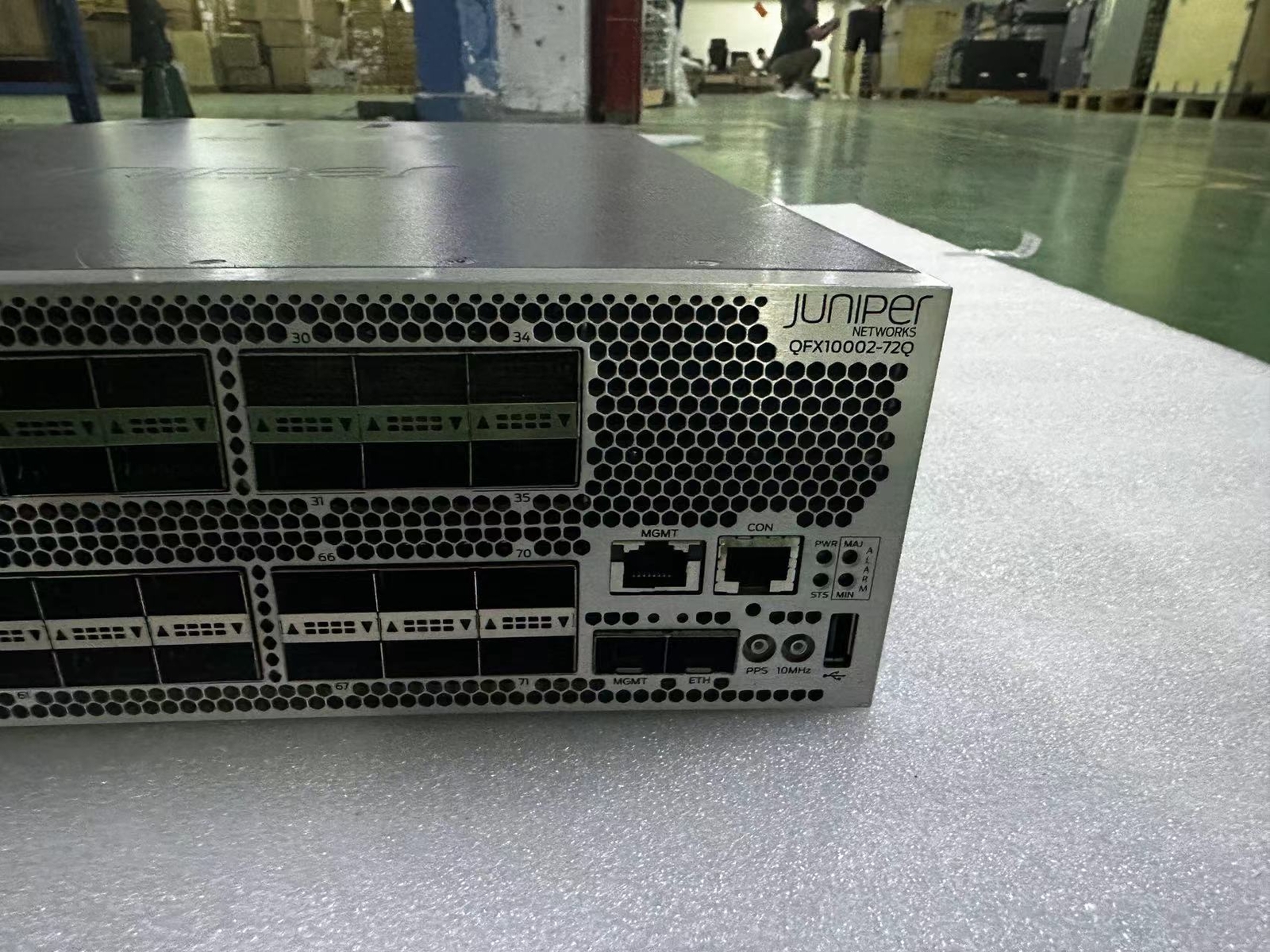 Juniper Qfx10002-72q Qfx10002 Switch 72 QSFP 40ge Ports AC PS for sale ...