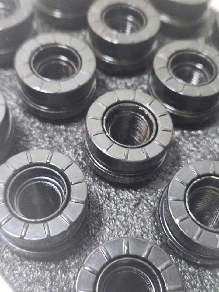 Black OEM Lug Nuts for Ford -250 F-350 14x1.5 Factory Style HCPZ-1012-A ...