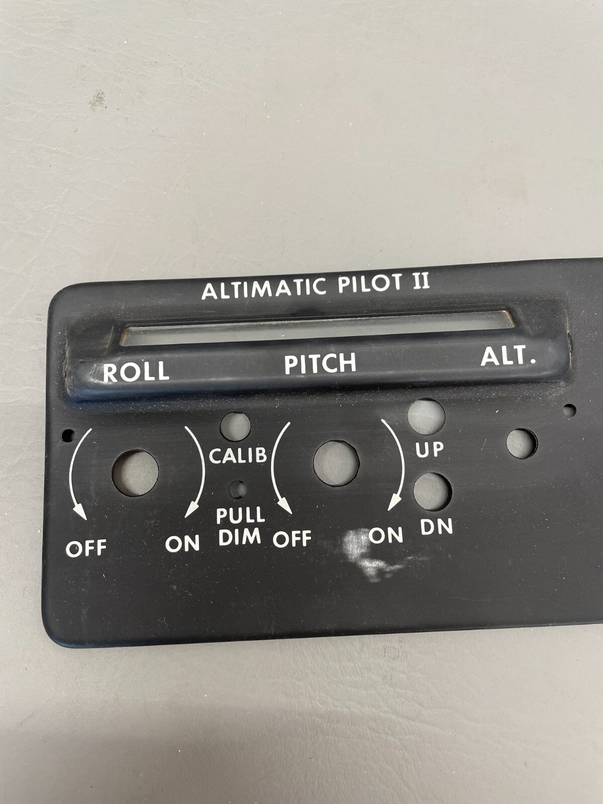 Piper Auto Pilot Control Cover Assy | eBay