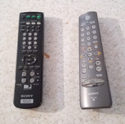 2 Sony Remote Controls RM-V40, RM-Y139 | eBay