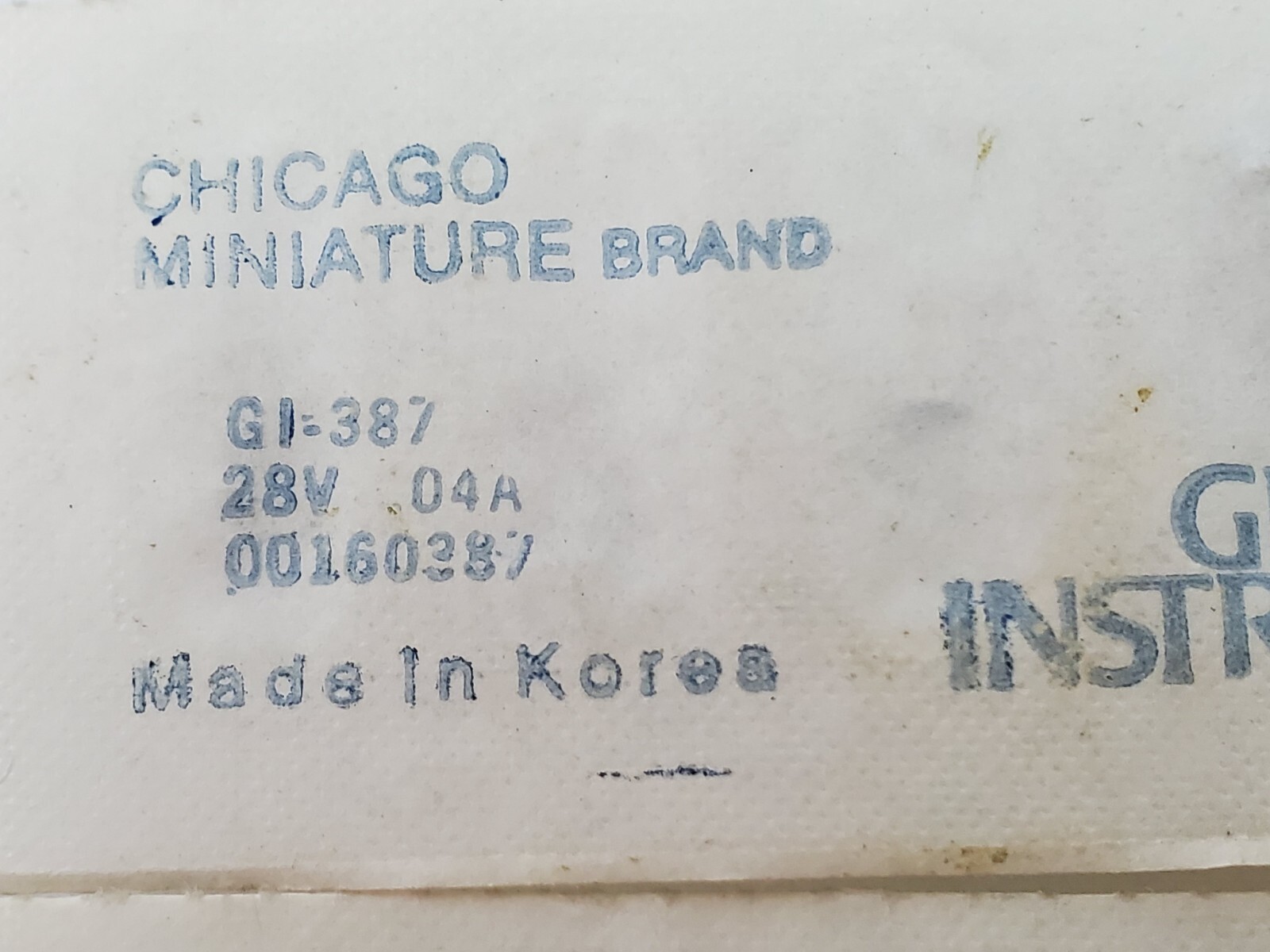 Lot of 10 GI-387 28 Volt .04A Chicago Miniature Lamps Midget Flange ...