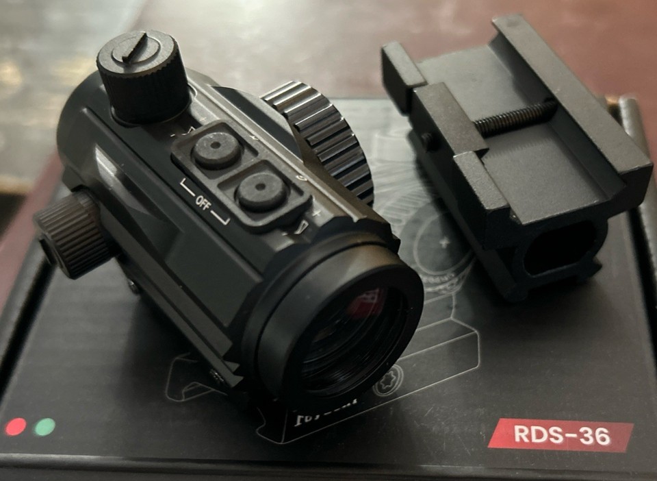RDS-36 1X22Mm 5 MOA Red & Green Dot Sight Red & Green Dot Scope with 0. ...