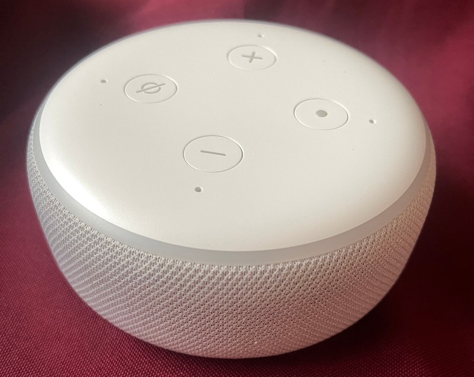 Amazon Echo Dot (3rd Gen) - Smart Speaker with Clock and Alexa ...