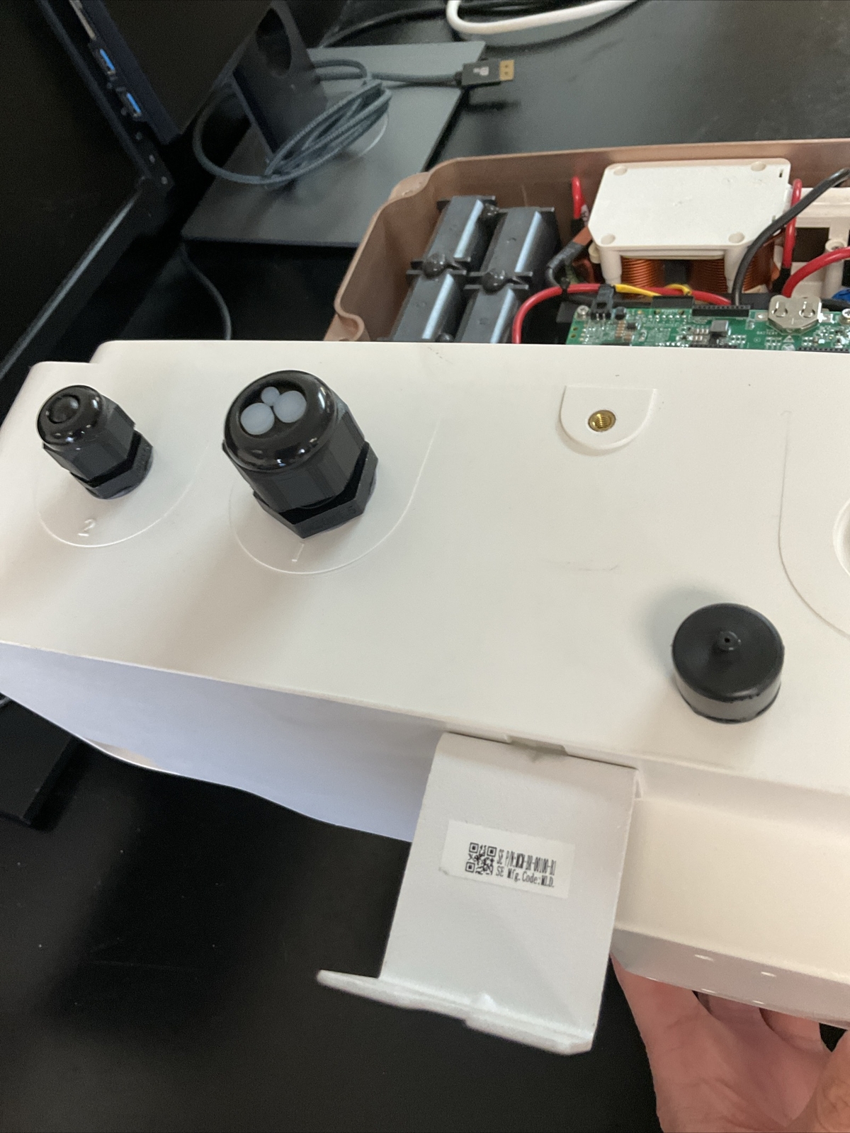 SOLAREDGE SINGLE PHASE INVERTER W/ DC SAFETY SWITCH SE3800H | eBay