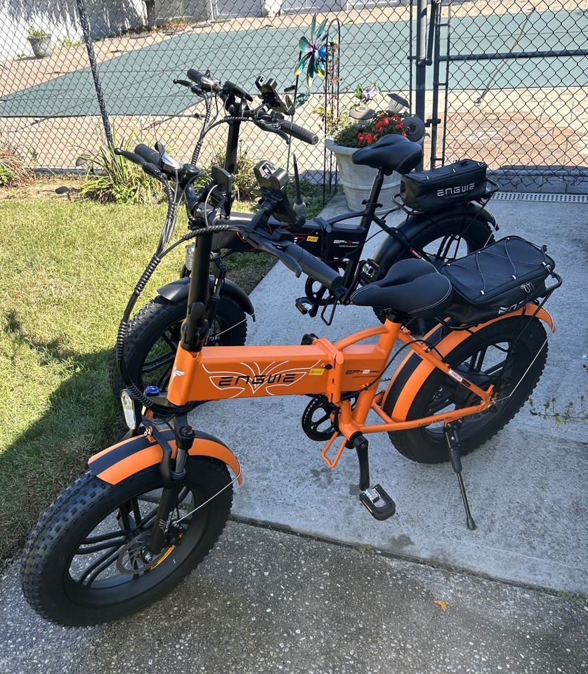 Two Swagtron EB-8 20'' Foldable Fat Tire E-Bikes certified to UL 2849 ...
