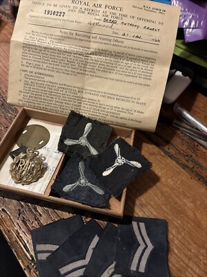 RAF Memorabilia Cloth Patches Paperwork For 1964 Recruit Metal Badge ...