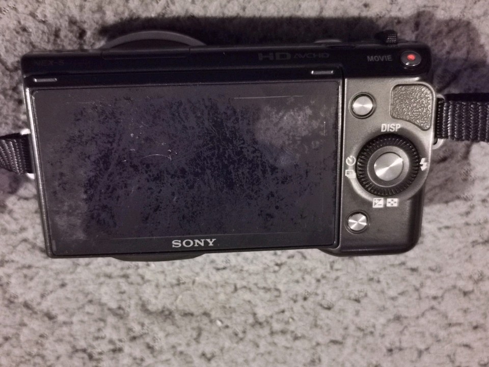 Sony NEX 5 Mirrorless Digital Camera. inc charger/battery | eBay UK