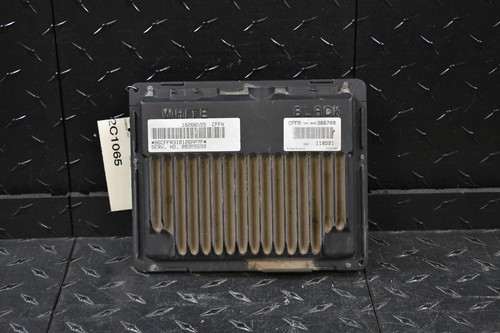 1998-1999 Chevy Suburban1 1500 Electronic Control Module 5.7L V8 AT 4x4 ...