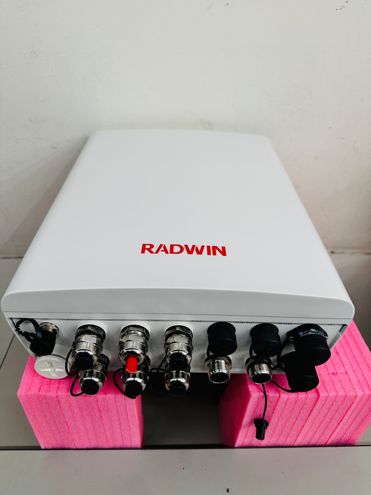 Radwin 8000 Smart-Node with Input Power of 100-240VAC RW-8019-1100 | eBay