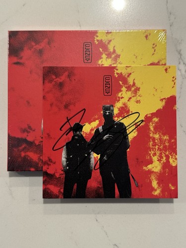 SIGNED TWENTY ONE PILOTS 21 PILOTS Clancy AUTOGRAPHED CD - IN HAND #8 ...