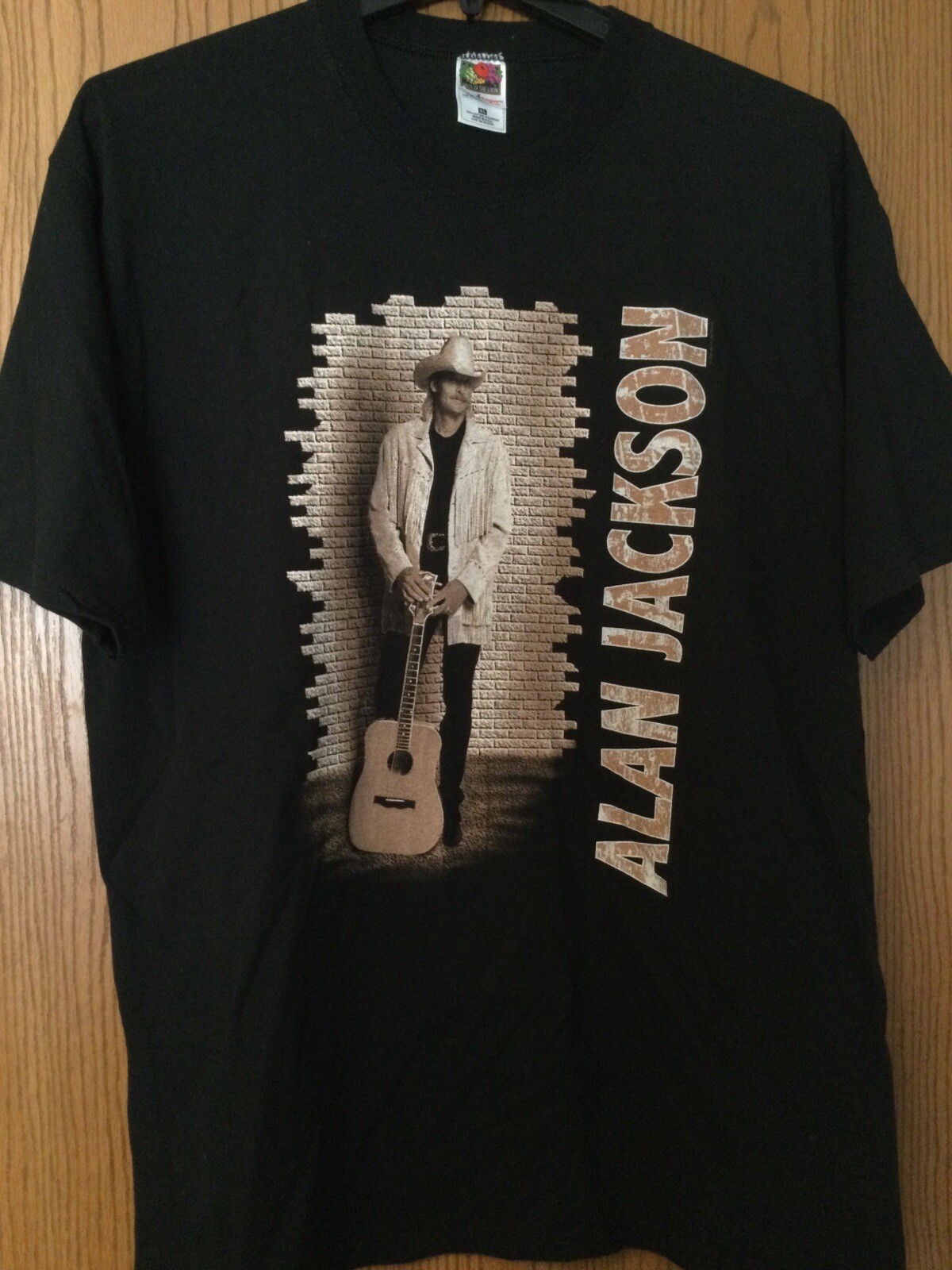 Alan Jackson - Black Shirt - XL - Fruit Of The Loom - Gem