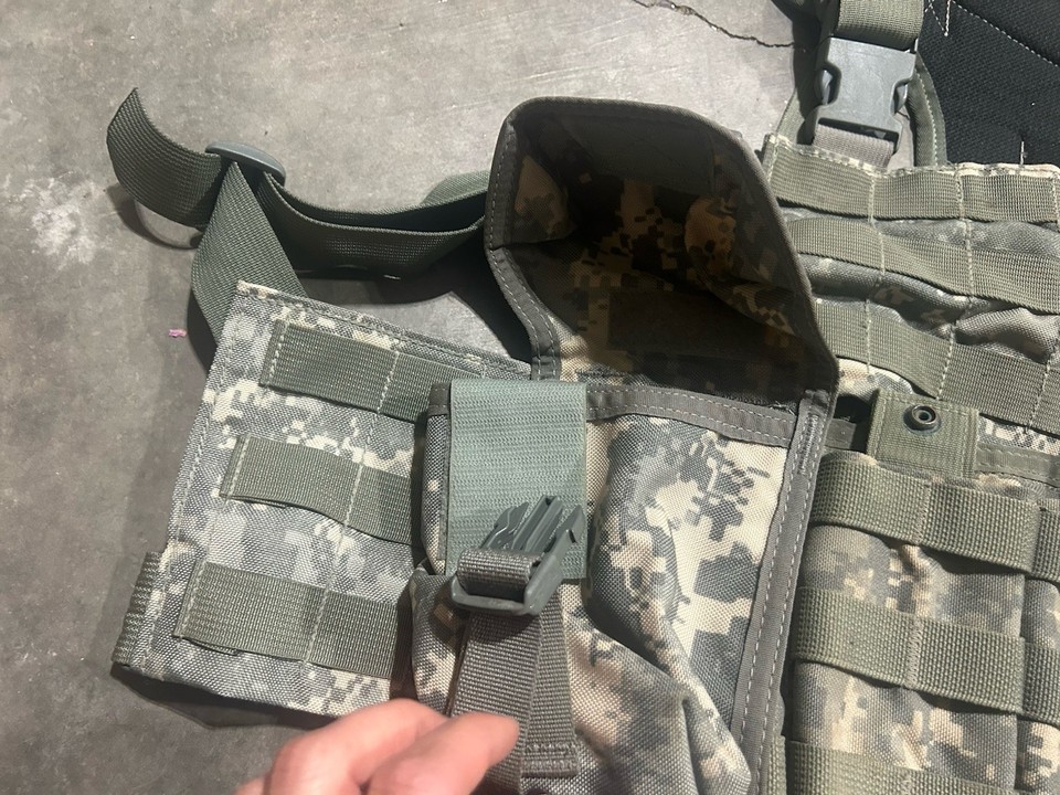 Tactical Tailor ACU/UCP MAV Load Bearing Chest Rig With Pouches, Yoke ...