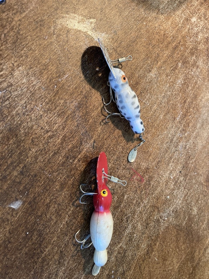 Lot Of 2 Vintage Bomber Water Dog Fishing Lures. | eBay