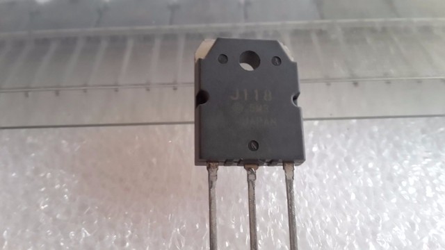2x 2SJ118 Hitachi J118 SILICON P-CHANNEL MOSFET 140V 8A complementary ...