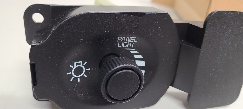 GENUINE GM Headlight Dimmer Switch 10283776 D1598F 2000-05 MONTE CARLO ...
