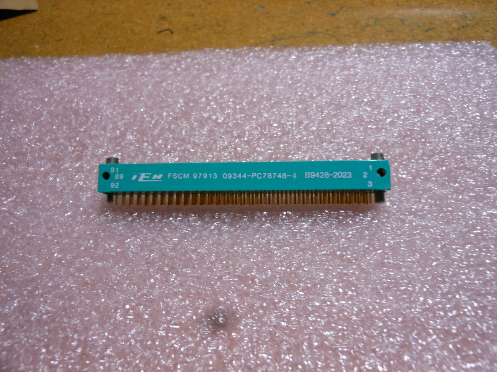 IEH / ROCKWELL CONNECTOR # PC78748-4 NSN: 5935-01-338-9449 ...