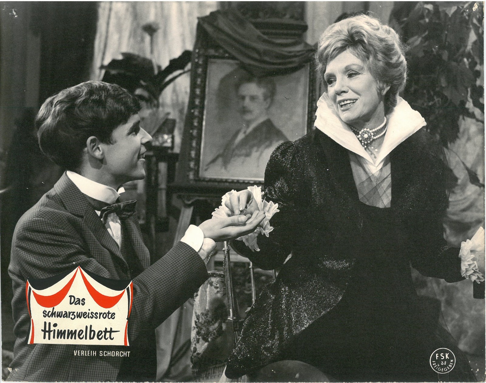 Das Schwarz-weiß-rote Himmelbett Aushangfoto Fritsch Flickenschildt ...