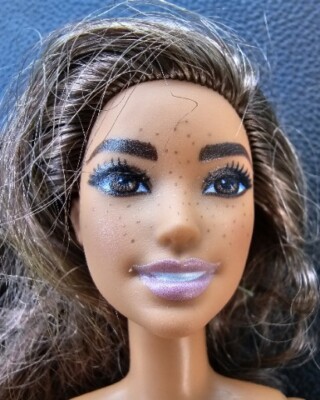 Barbie Fashionista Doll Nude Neysa Floral Shop Brunette Brown Hair ...