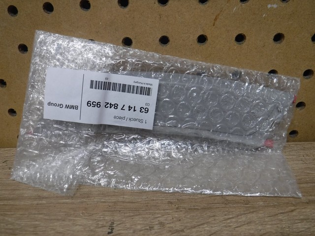 OEM Genuine BMW 5 Series F10 LCI Front Trim Side Reflector Left ...