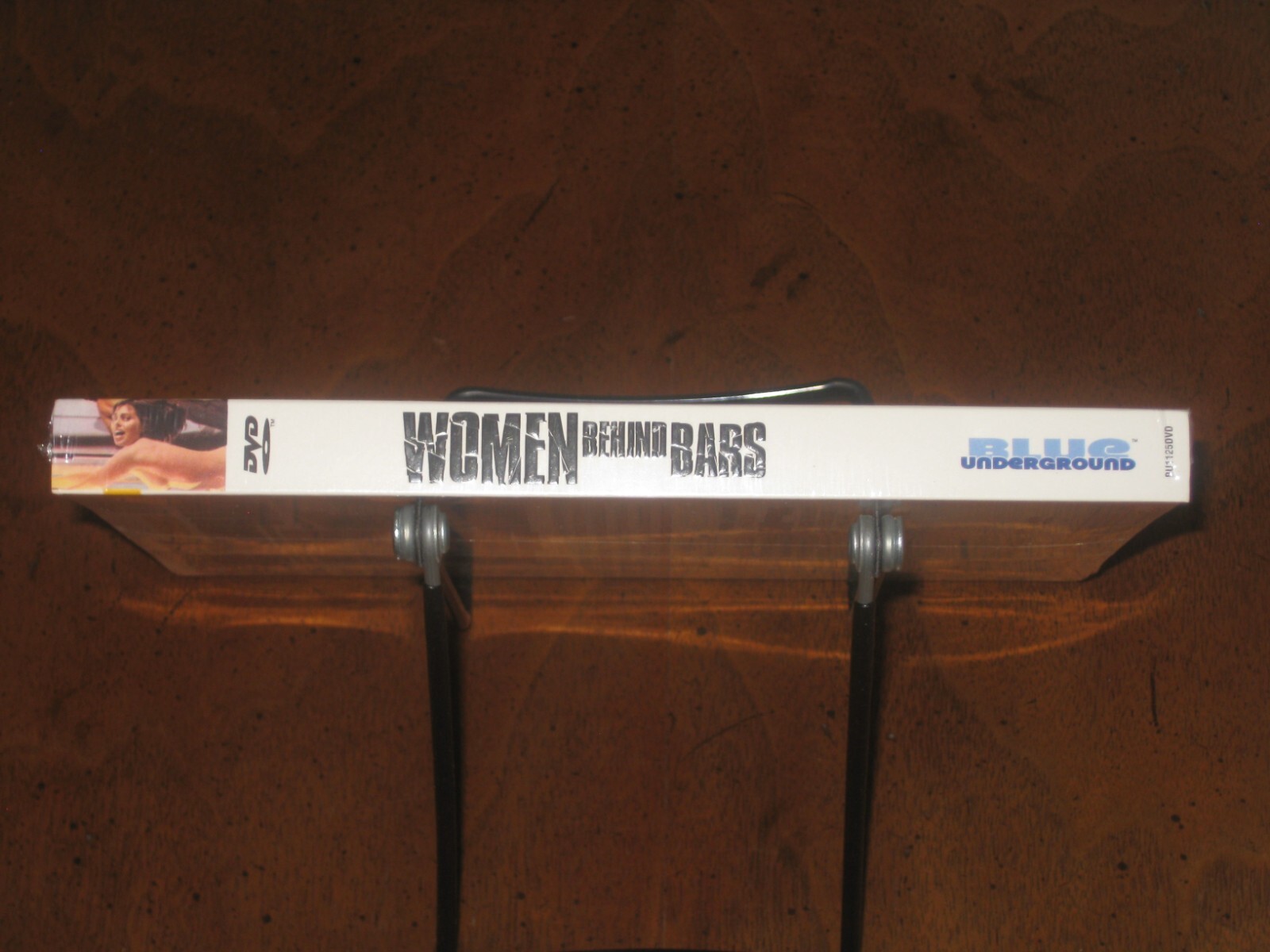 WOMEN BEHIND BARS w/Slipcover (1975) (DVD) BLUE UNDERGROUND - JESS ...