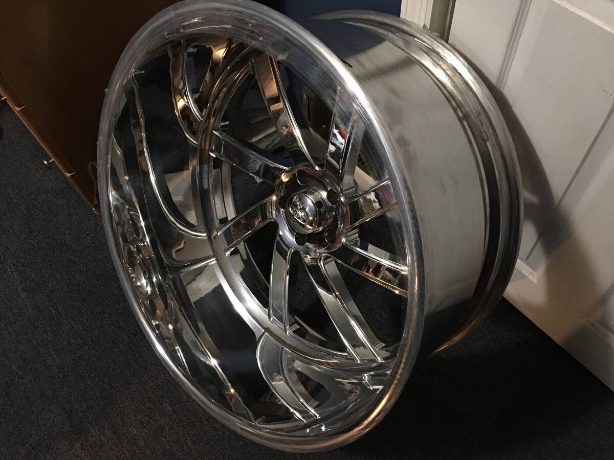 26x9/12 Intro Wheels 10"Lips Forgiato Amani Asanti DUB Rucci Caprice ...