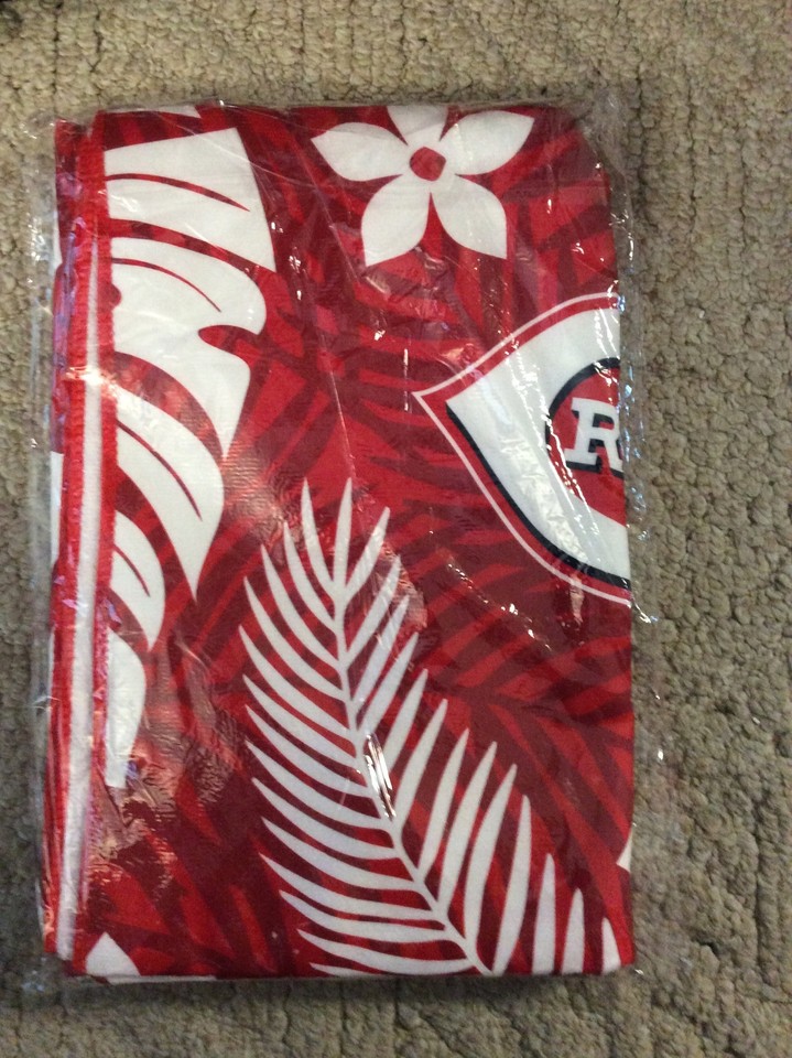 2024 Cincinnati Reds Beach Towel SGA 7/14/24 Great Display Item | eBay