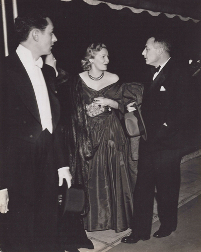 HOLLYWOOD MADELEINE CARROLL + RUSSELL HOLMAN 1940s HAL McALPIN ORIG ...