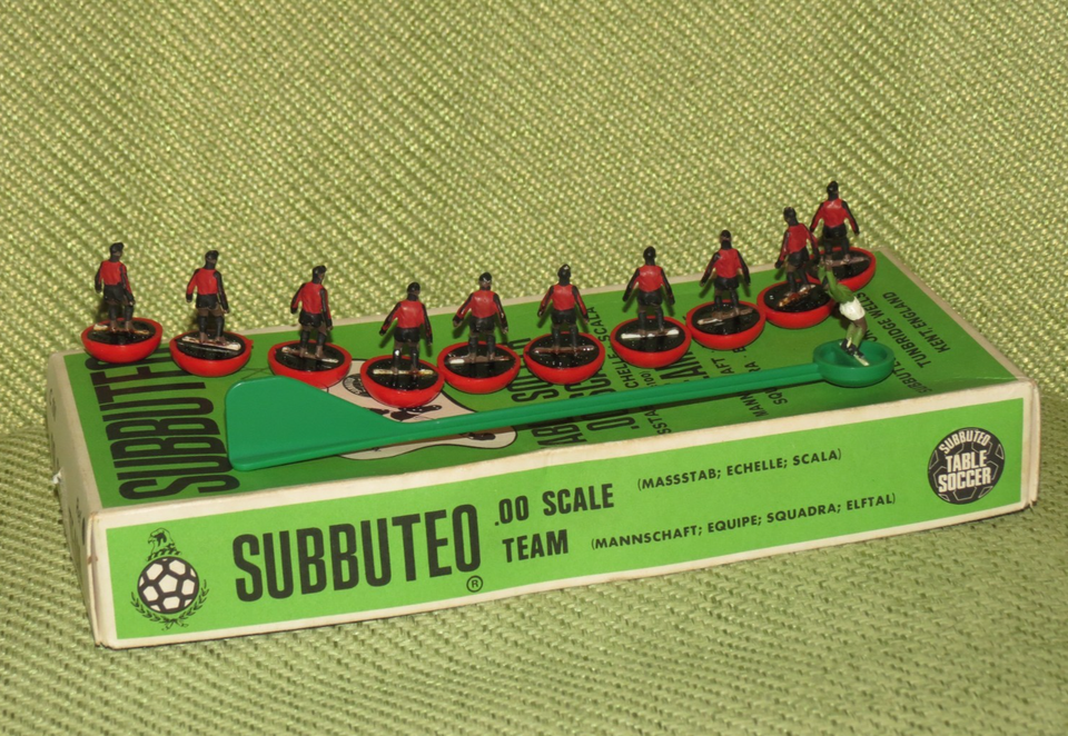 Subbuteo Heavyweight HW team Haiti Ref 175 in original numbered box ...