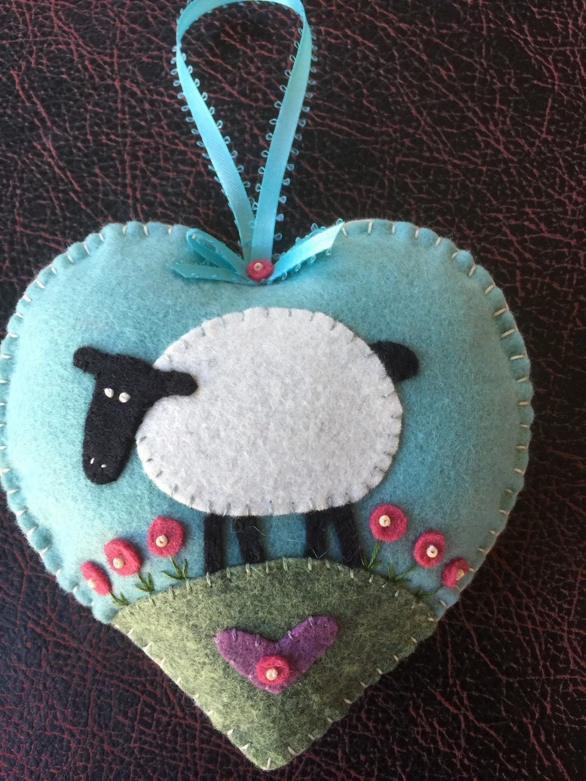 Lamb Wool Felt Applique - Handmade Door Hanger Tuck Pillow - Penny Rug ...