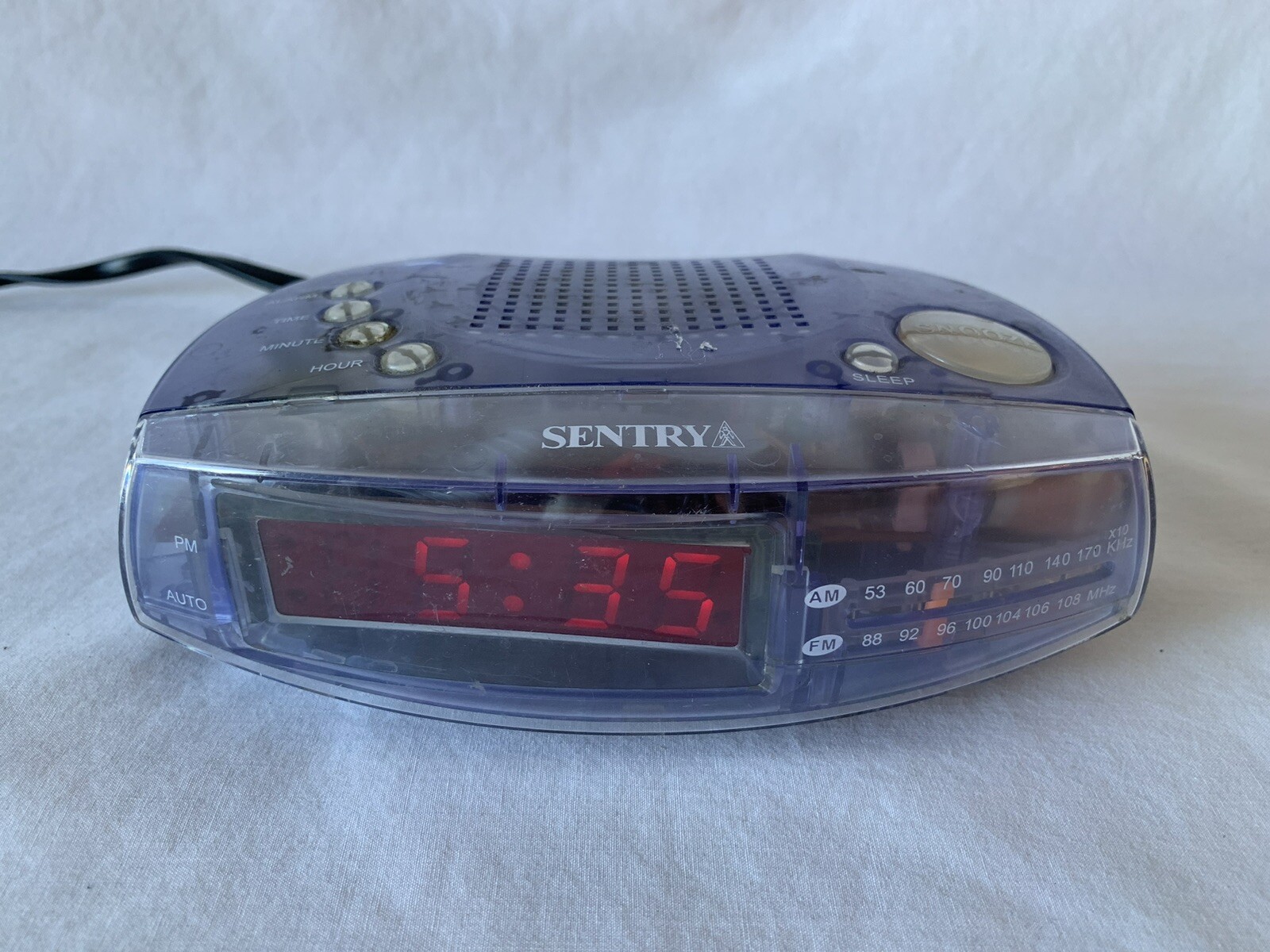 Vintage Clear SENTRY AM/FM Alarm Clock Radio See Through Model CR107 ...