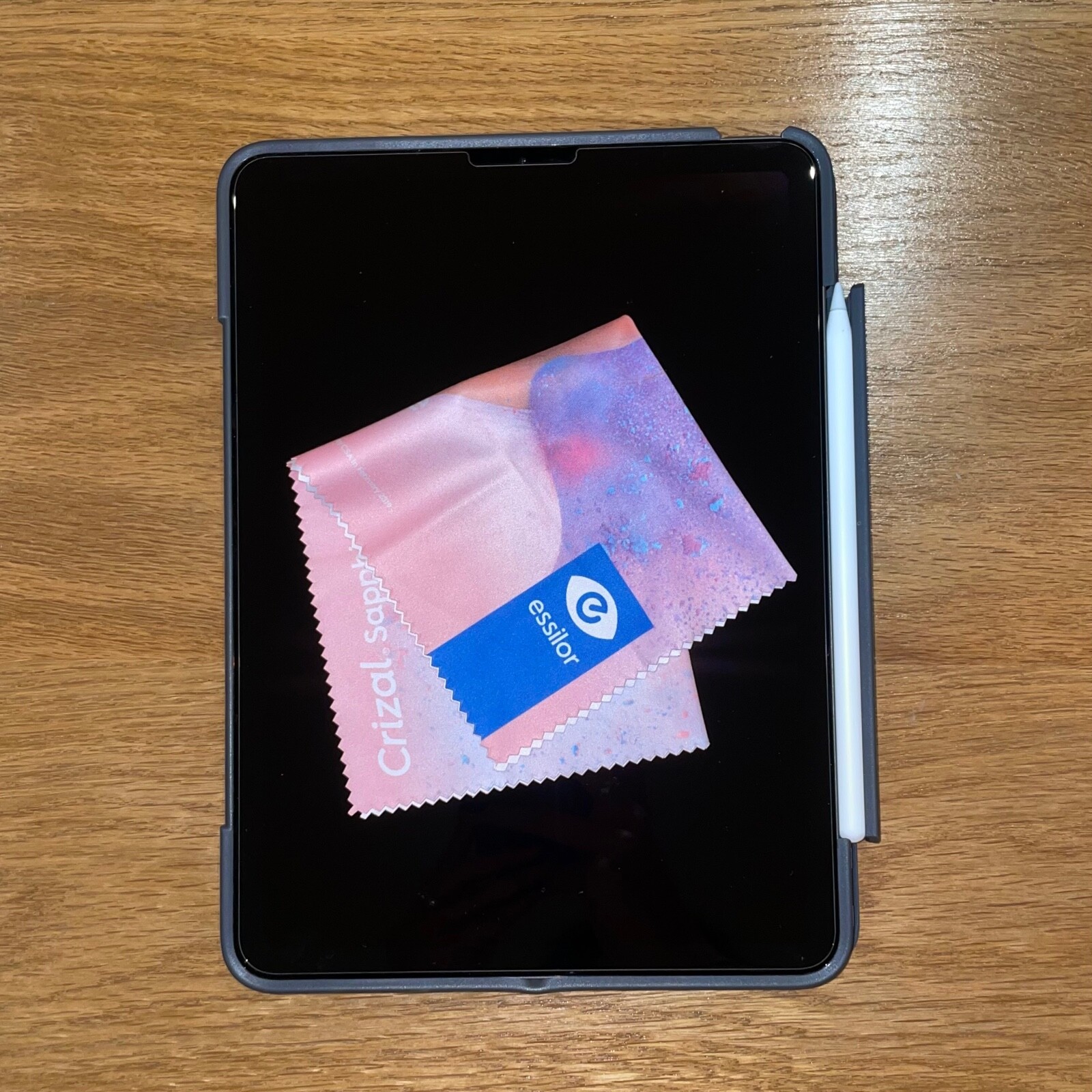 Brand New 2 Pack Essilor Microfibre Spectacle Lens Cleaning Cloth (22cm ...