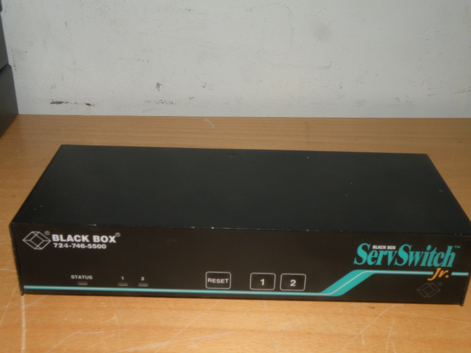Black Box ServSwitch 2 Port KVM Switch SW621A-R2 | eBay