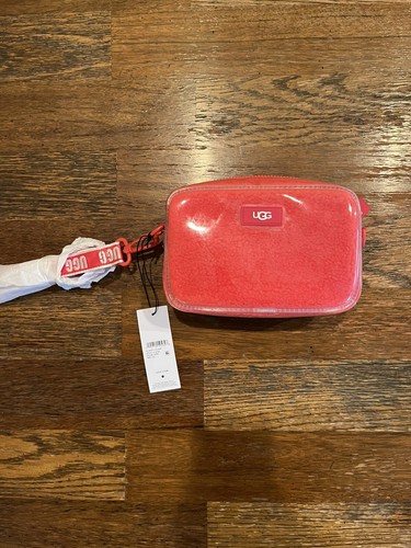 NEW UGG Travel Pouch Zip Cosmetic Bag, Water Resistant Pink, Logo Strap ...