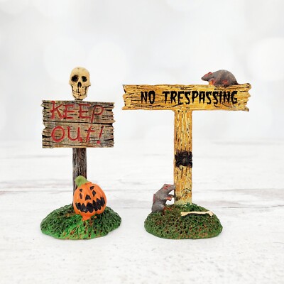2008 Lemax Spooky Town "Spooky Signs" Halloween Resin Figure #82495 | eBay
