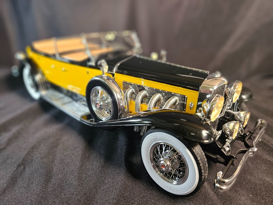Premium ClassiXXs Duesenberg Model SJ Tourster Darham 1:12 Scale Inv ...