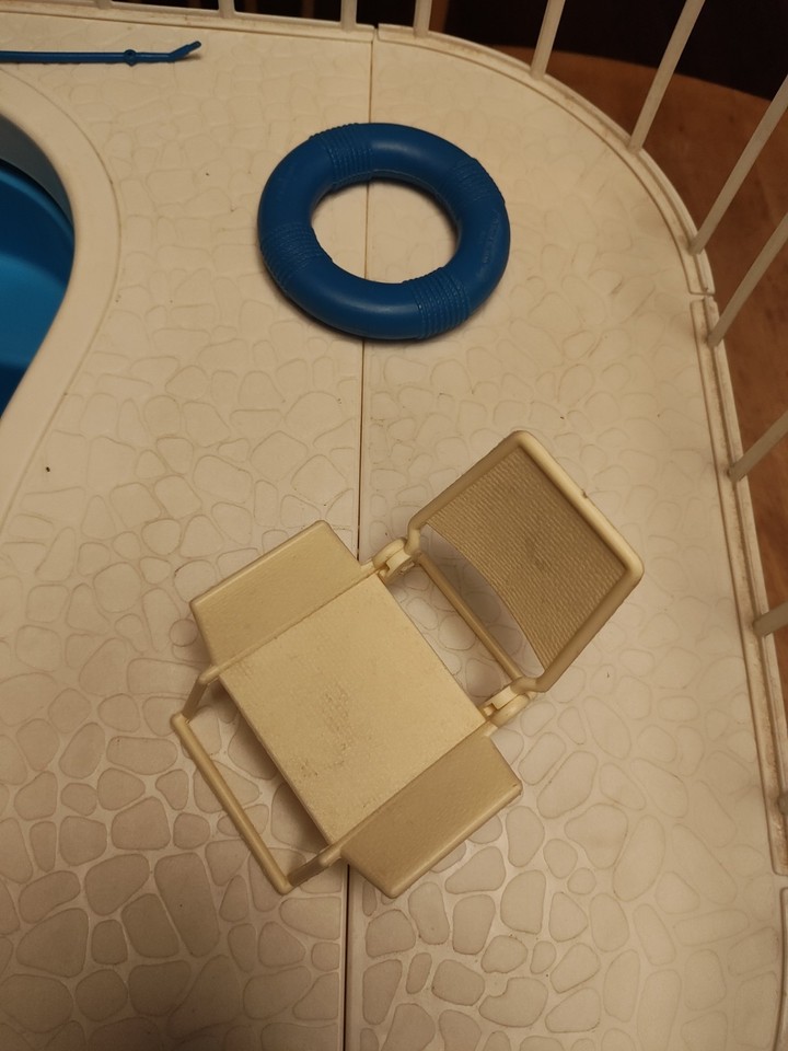 Vintage 1980s BARBIE DREAM POOL No. 1481 Slide Shower Most Rails - Not ...
