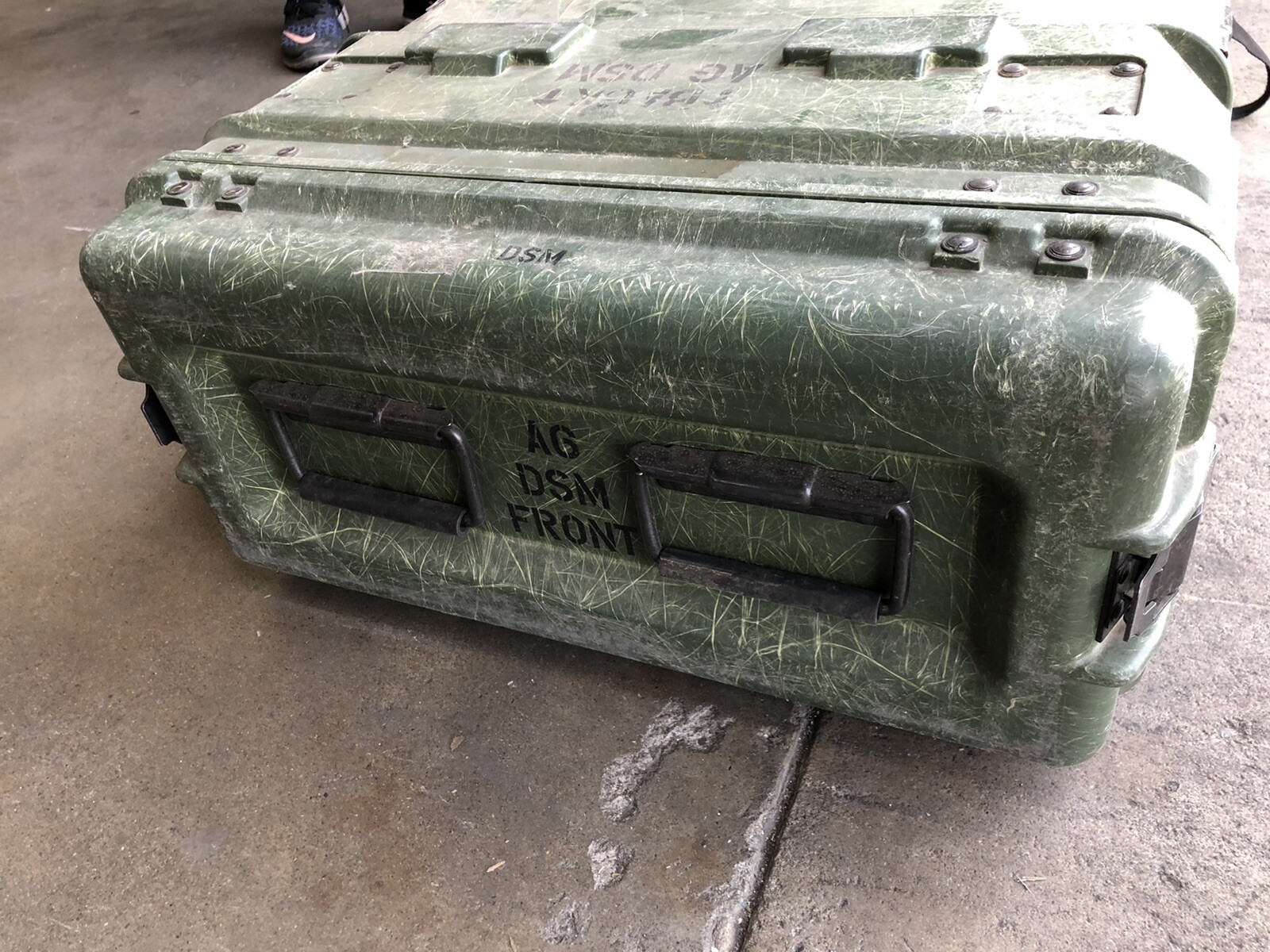 Hardigg Style Rack Mount Case General Dynamics Military Electronics ...