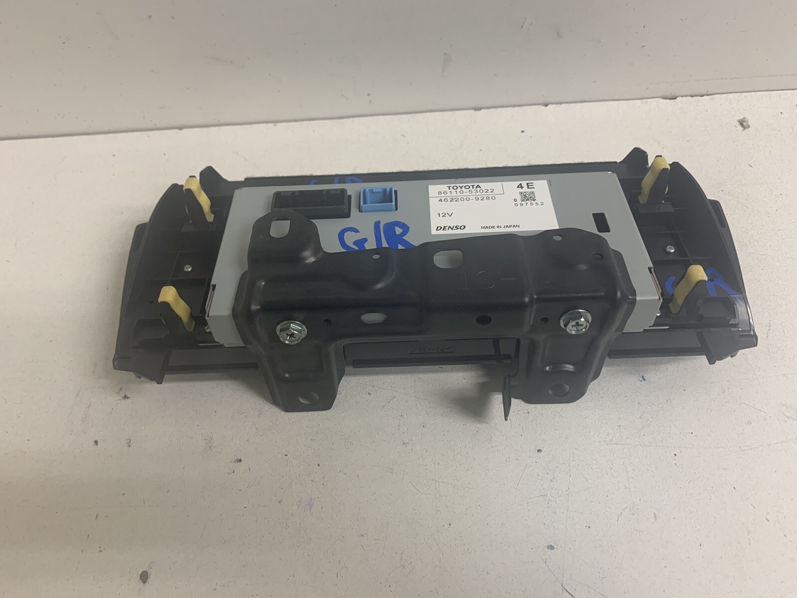 2016-2017 Lexus RC200T 86110-53022 Radio Stereo Display Screen Monitor ...