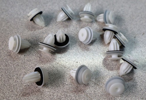 For Toyota Door Trim panel retainers clips fasteners 90467-A0005 15 ...